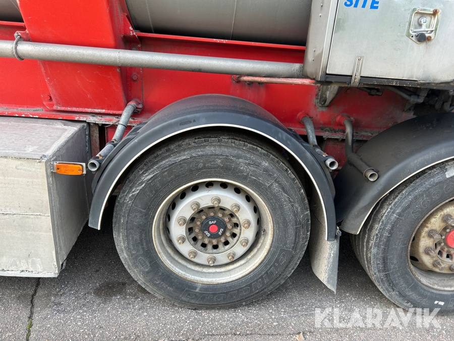 Bulkbil Volvo FH16-660 6X2, Pajala, Klaravik auktioner