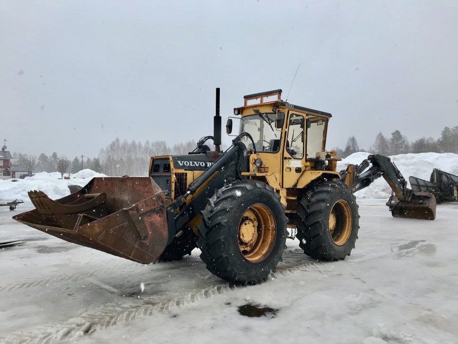 Traktorgrävare Volvo BM 6300 / 1 ägare