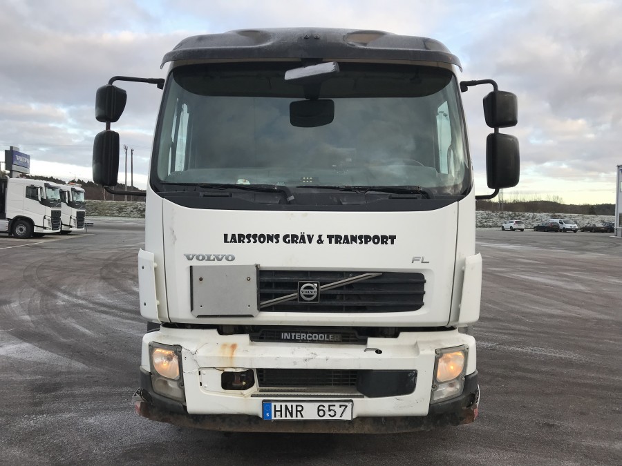 Lastbil med liftdumper