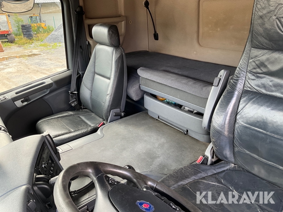 Schaktlastbil Scania P 360, Nykvarn, Klaravik auktioner
