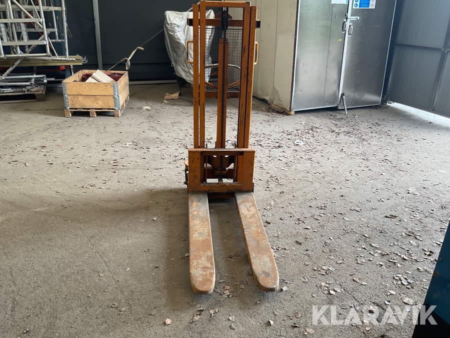 Pallyft Bv Hs5, Luleå, Klaravik auktioner