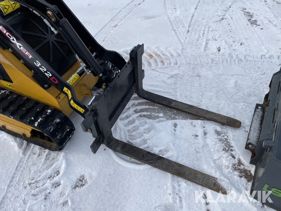 Redskapsbärare Rayco Boxer 322D, Rättvik, Klaravik auktioner