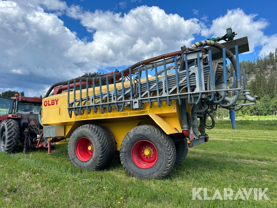 Gödselspridare Olby 18 kbm, Sundsvall, Klaravik auktioner
