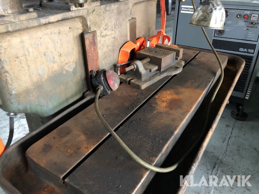 Klaravik Auktioner | Pelarborrmaskin Webo B-13 4-spindlar