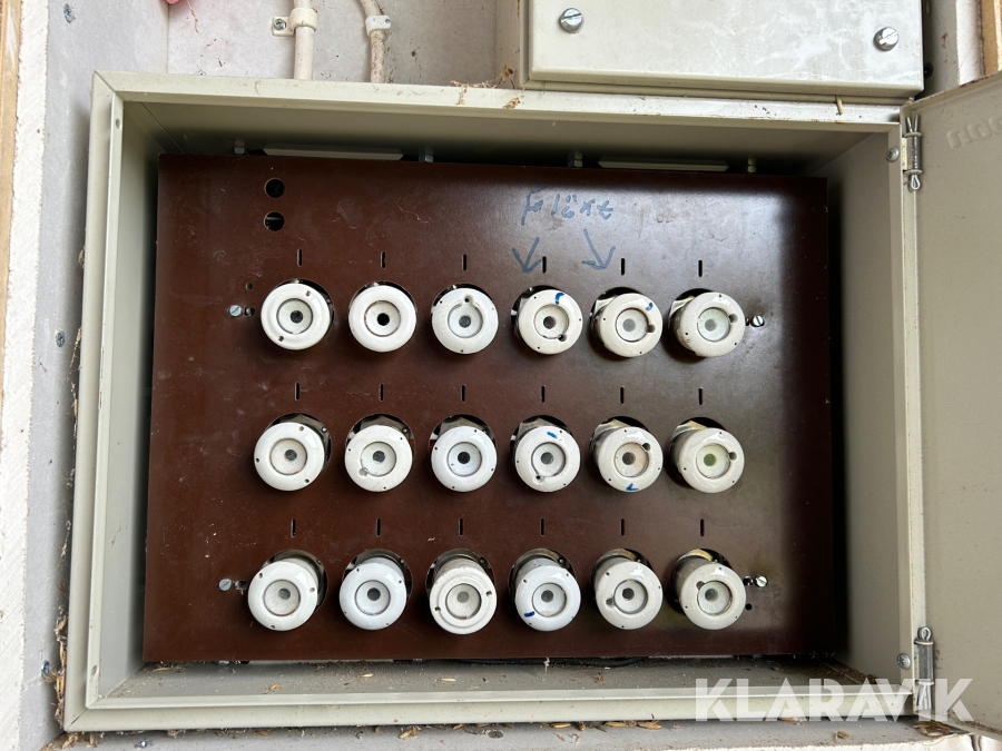 Elpanel, Trollhättan, Klaravik auktioner