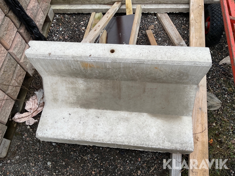 Kantelement Vinninga Cement 2000x400x100, Trelleborg, Klarav