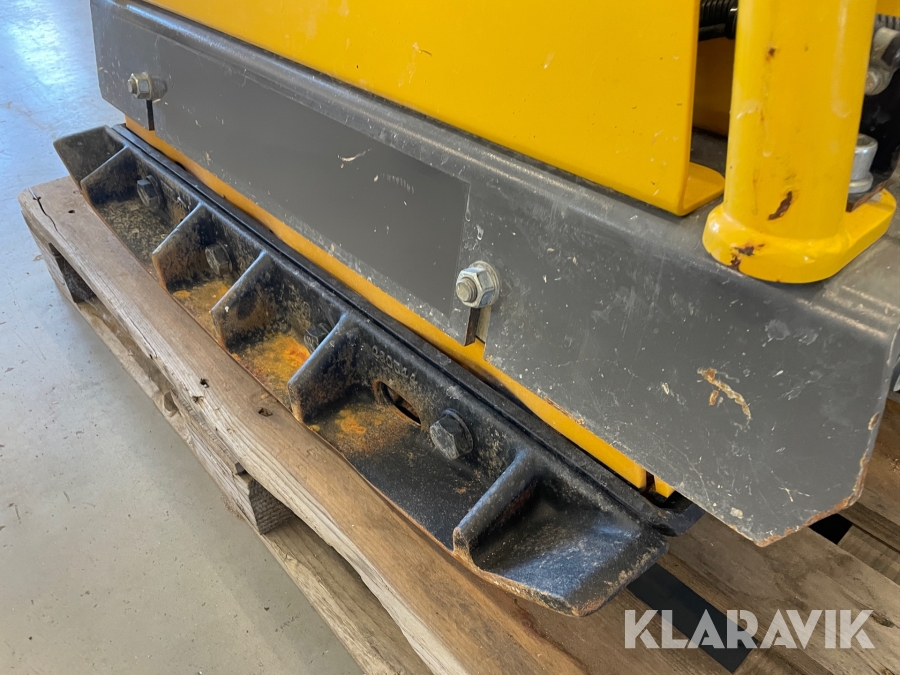 Klaravik Auktioner | Markvibrator Atlas Copco LG500