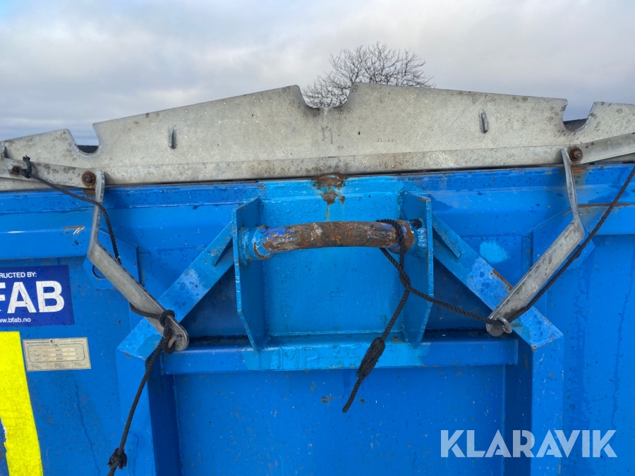 Asfaltsflak Balticum Frinab LV-15 6,0 Asfalt