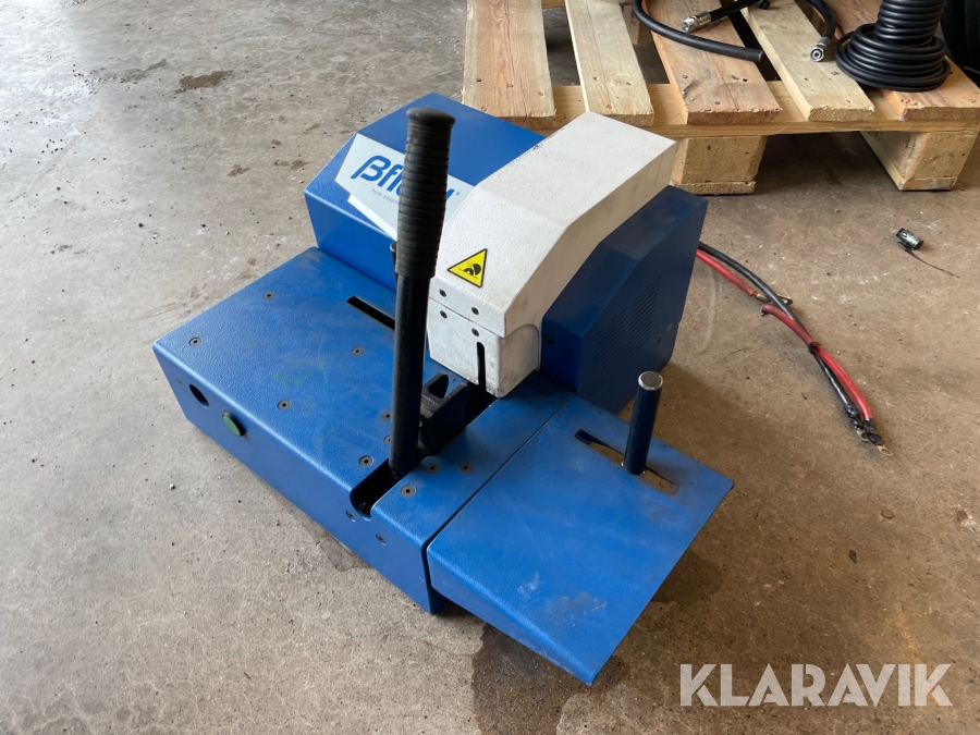 Slangkap Bfluid CUT130, Kungsbacka, Klaravik auktioner