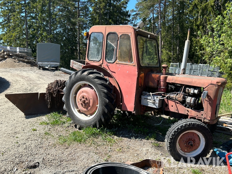 Traktor Volvo BM 320 Buster, Lilla Edet, Klaravik auktioner