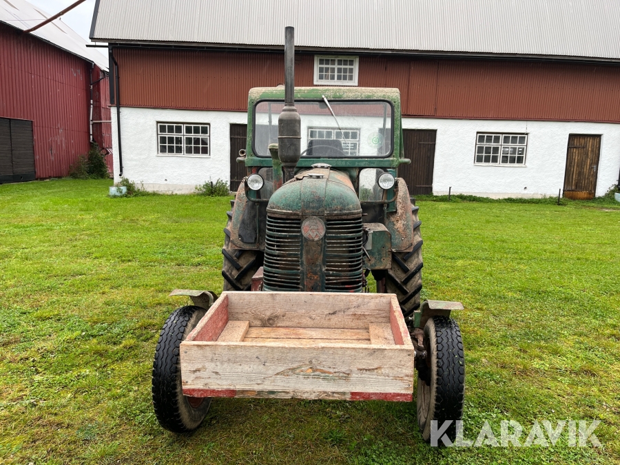 Veterantraktor Volvo BM T230 Viktor, Gotland, Klaravik aukti