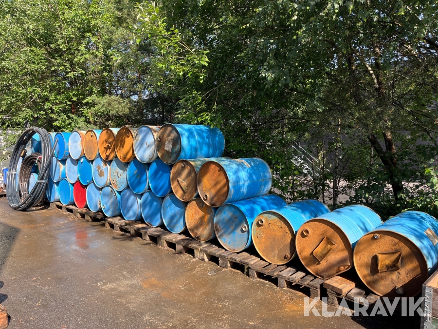 Tomfat 41 st, Huddinge, Klaravik auktioner