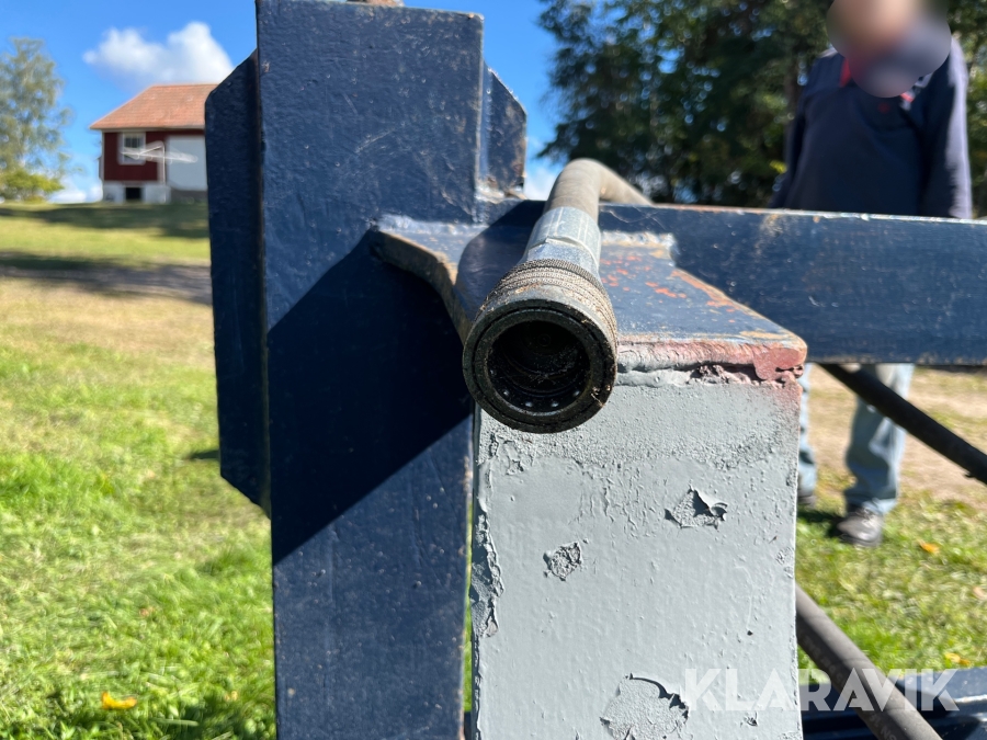 Vedklyv, Arboga, Klaravik auktioner