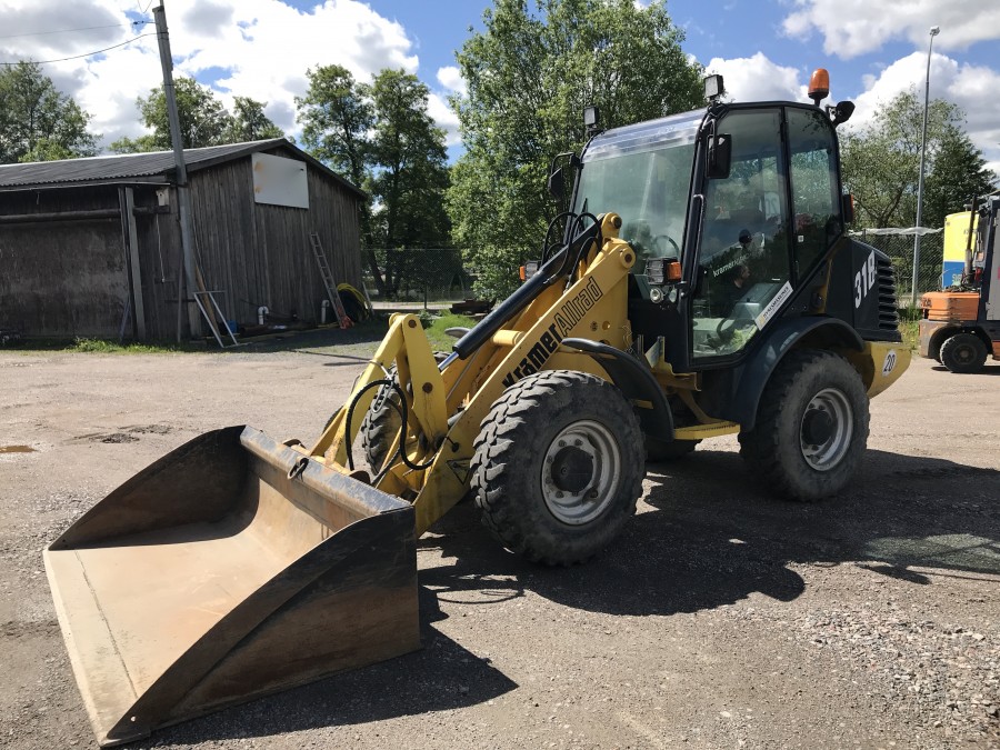 Lastmaskin Kramer Allrad 308 med tillbehör