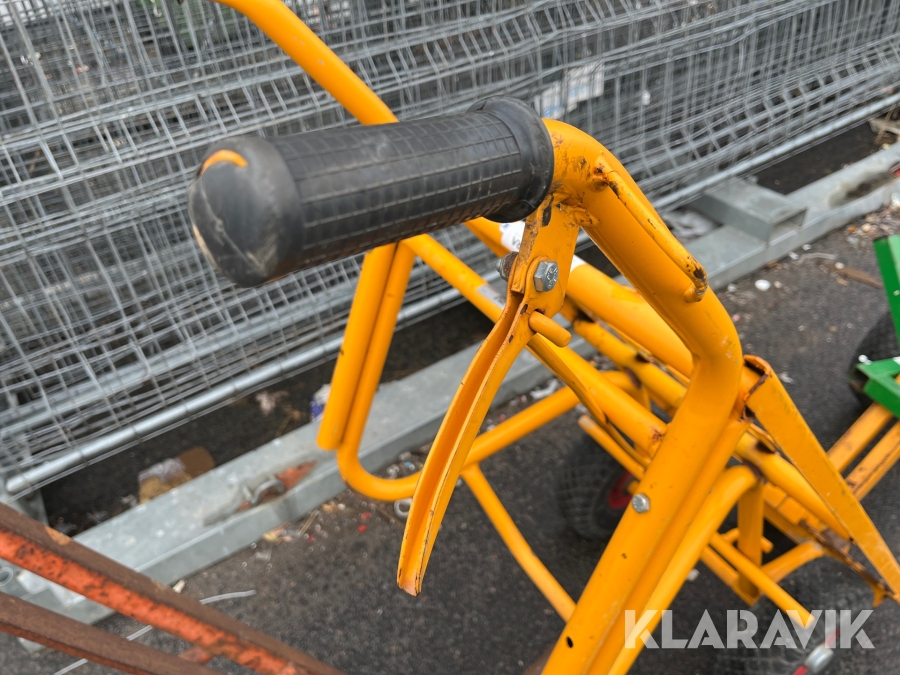 Arbetsvagnar, bygg, Norrköping, Klaravik auktioner