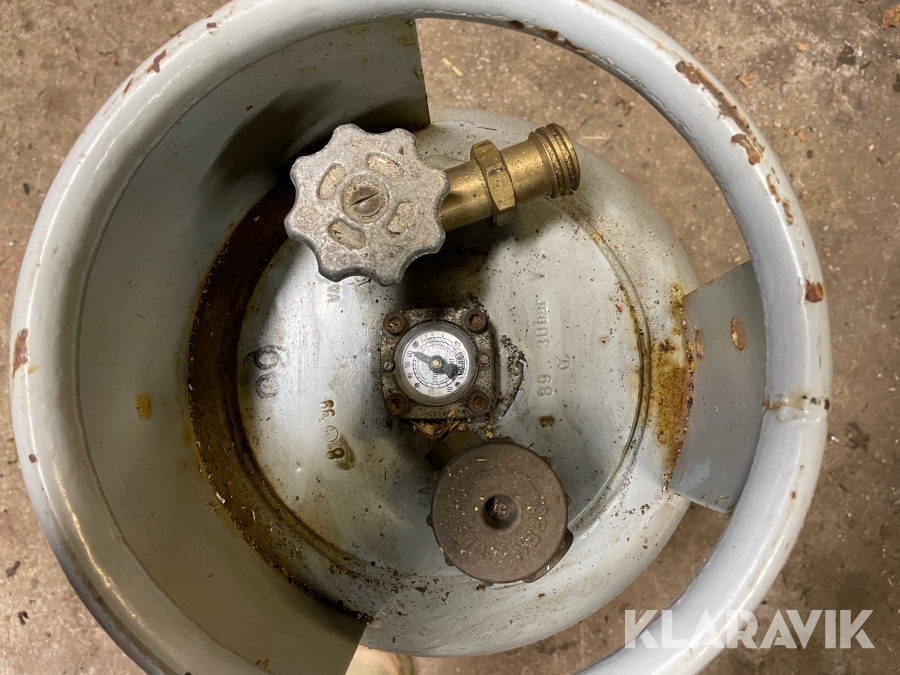 Klaravik Auktioner | Gasoltub AGA M-16