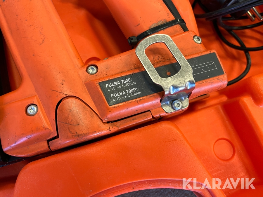 Bultpistol 2 st Spit Pulsa 700P, Gislaved, Klaravik auktione