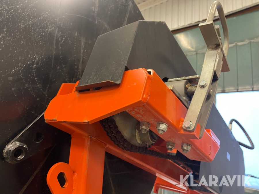 Linjemaskin Sahlins 2230, Sundsvall, Klaravik auktioner