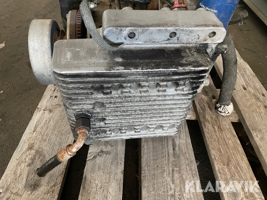 Motor med tank Kubota D722, Borlänge, Klaravik auktioner