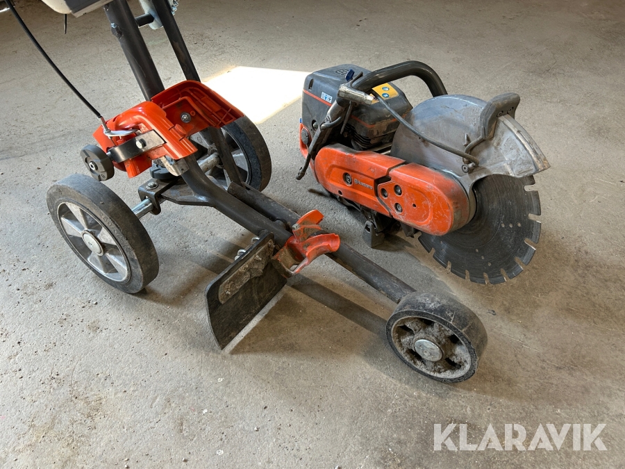 Motorkap med vagn Husqvarna 770, Sundsvall, Klaravik auktion