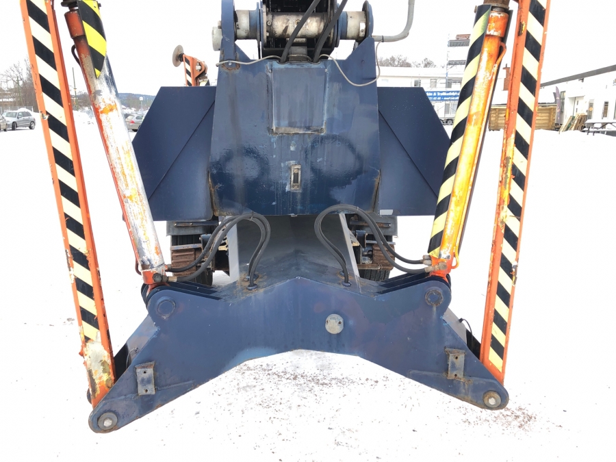 Klaravik Auktioner | Släpvagnslift Denka DL25