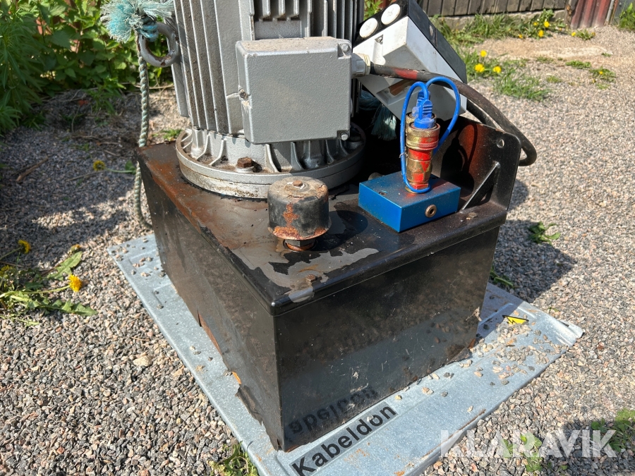Hydraulpump, Vara, Klaravik auktioner