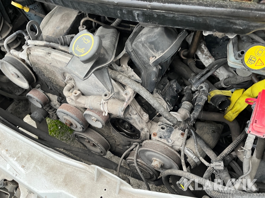 Flakbil Ford Transit 125 T330, Gotland, Klaravik auktioner