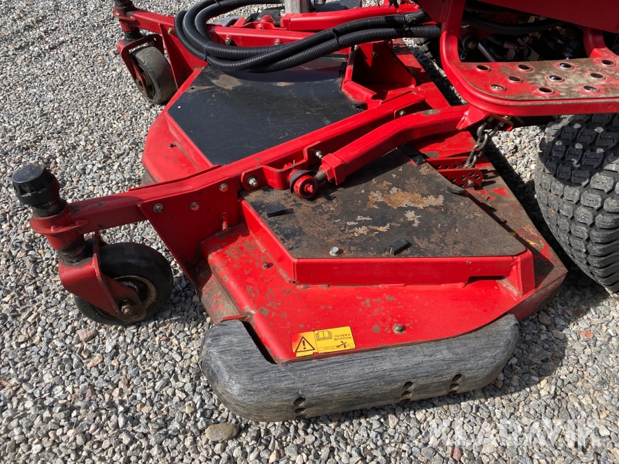 Klaravik Auktioner | Åkgräsklippare Toro Groundsmaster 4010D 4WD