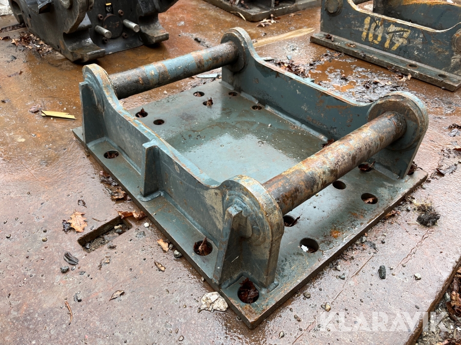 Redskapsfäste S70, Stockholm, Klaravik auktioner