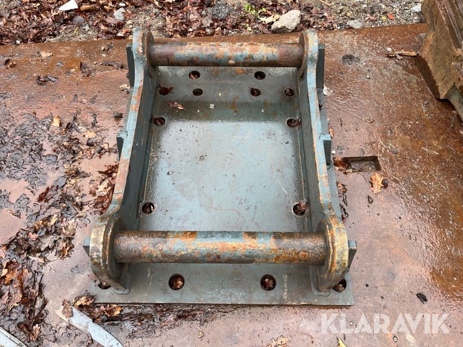 Redskapsfäste S70, Stockholm, Klaravik auktioner