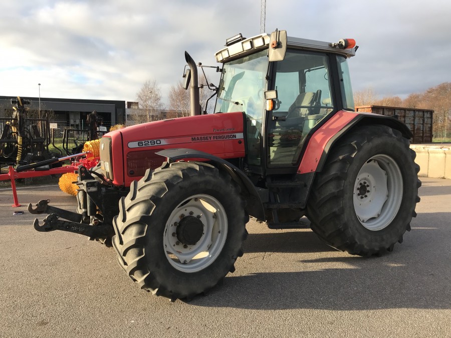 Klaravik Auktioner | Traktor MF 6290-4
