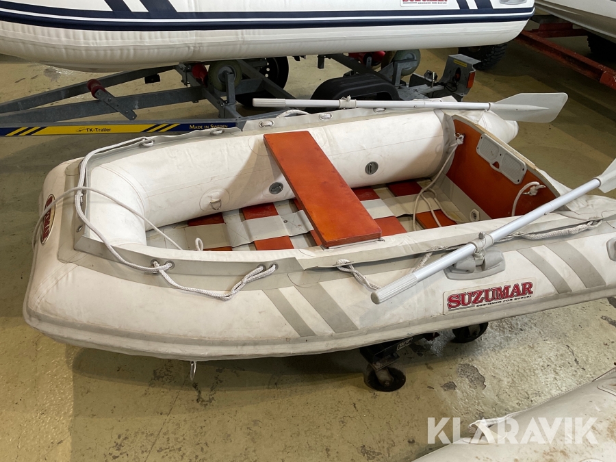 Ribbåt Suzumar, Malmö, Klaravik auktioner