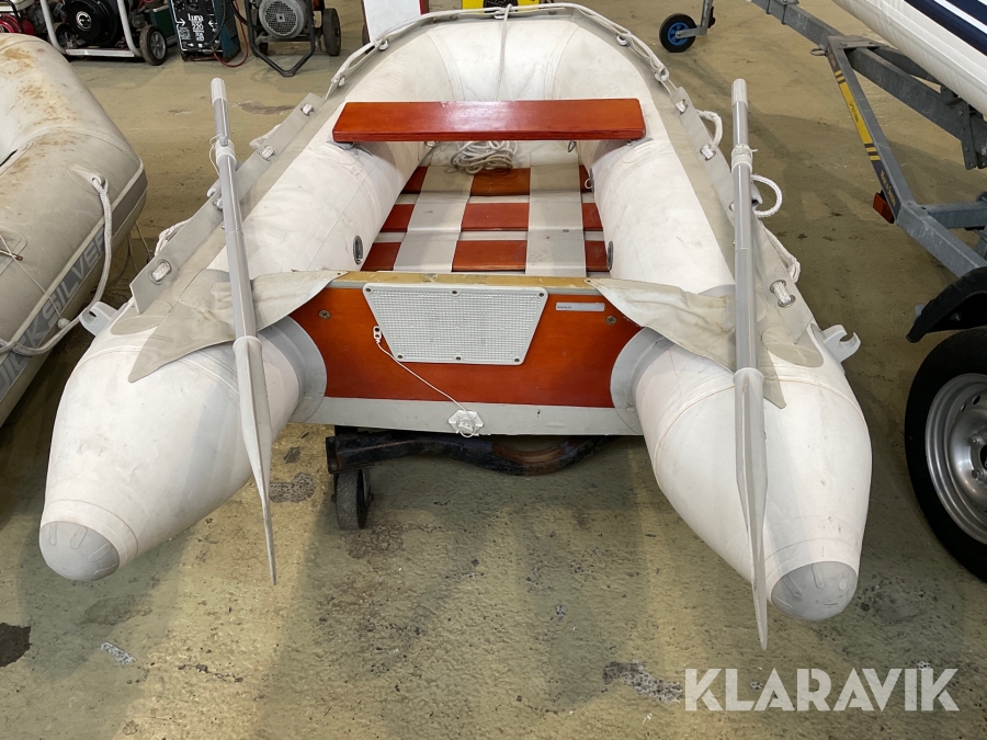 Ribbåt Suzumar, Malmö, Klaravik auktioner