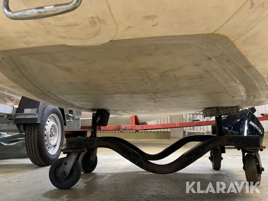 Ribbåt Suzumar, Malmö, Klaravik auktioner