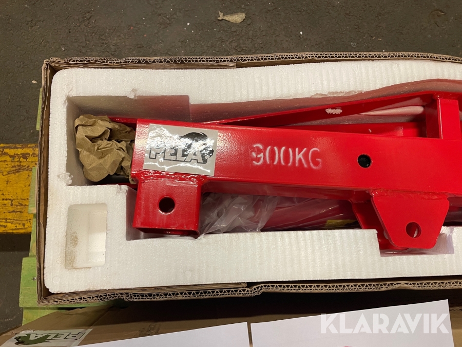 Lyftkran Pela, Stenungsund, Klaravik auktioner