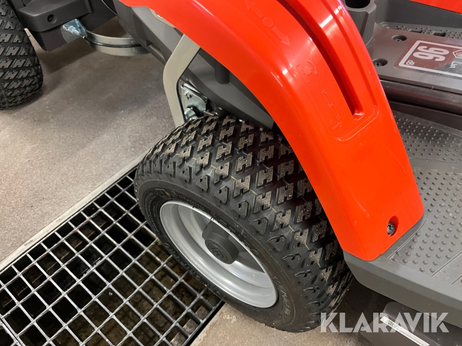 Åkgräsklippare batteri Husqvarna R112ic, Jönköping, Klaravik