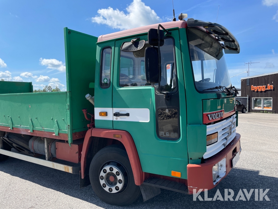 Flakbil med bakgavellyft Volvo FL6 turbo, Tranemo, Klaravik