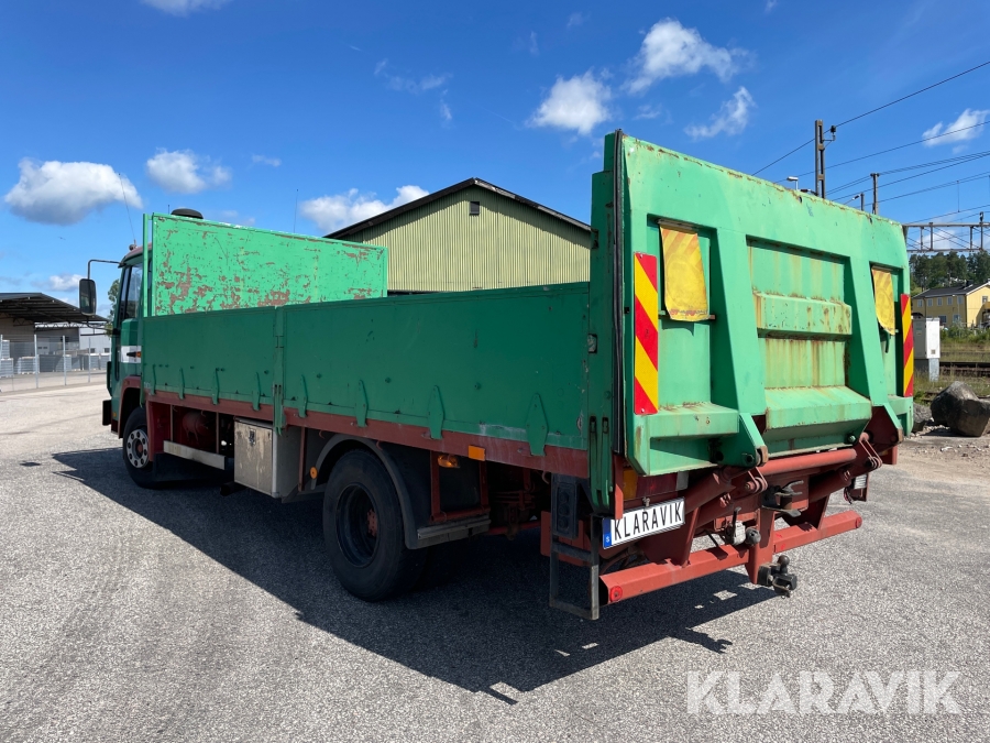 Flakbil med bakgavellyft Volvo FL6 turbo, Tranemo, Klaravik