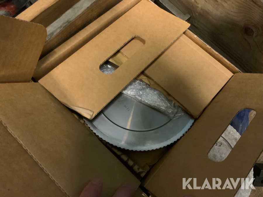 Fasmaskin Pullmax X97, Karlskoga, Klaravik auktioner