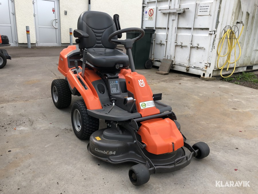 Klaravik Auktioner | Gräsklippare Husqvarna R213C