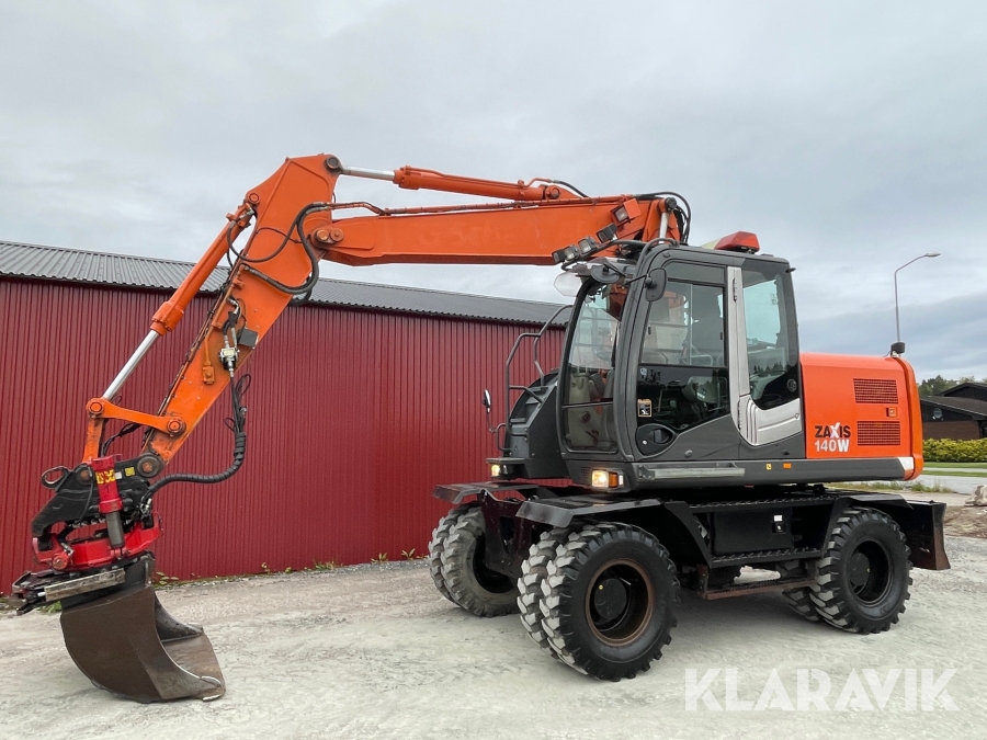 Hjulgrävare Hitachi ZX140W-3, Heby, Klaravik auktioner