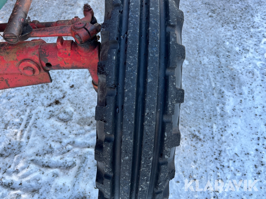 Traktor Volvo BM 350, Köping, Klaravik auktioner
