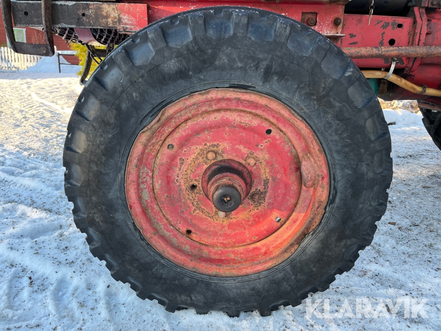 Traktor Volvo BM 350, Köping, Klaravik auktioner