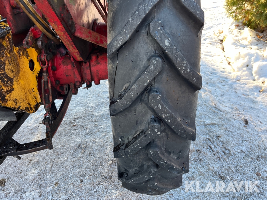 Traktor Volvo BM 350, Köping, Klaravik auktioner