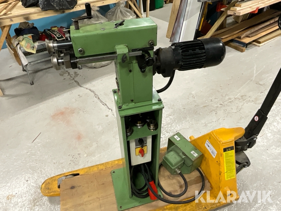 Sickmaskin elektrisk med fotpedal Belano 4241, Haninge, Klar