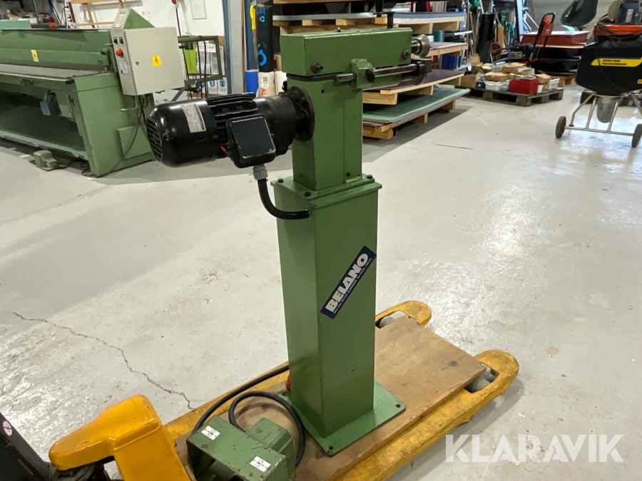 Sickmaskin elektrisk med fotpedal Belano 4241, Haninge, Klar