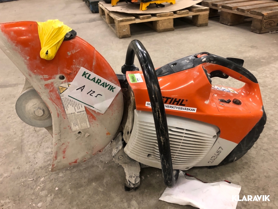 Klaravik Auktioner | Motorkap Stihl TS 440