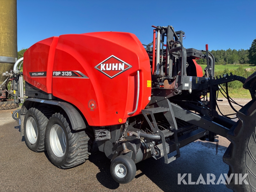 Balpress Kuhn FBP 3135, Hultsfred, Klaravik auktioner