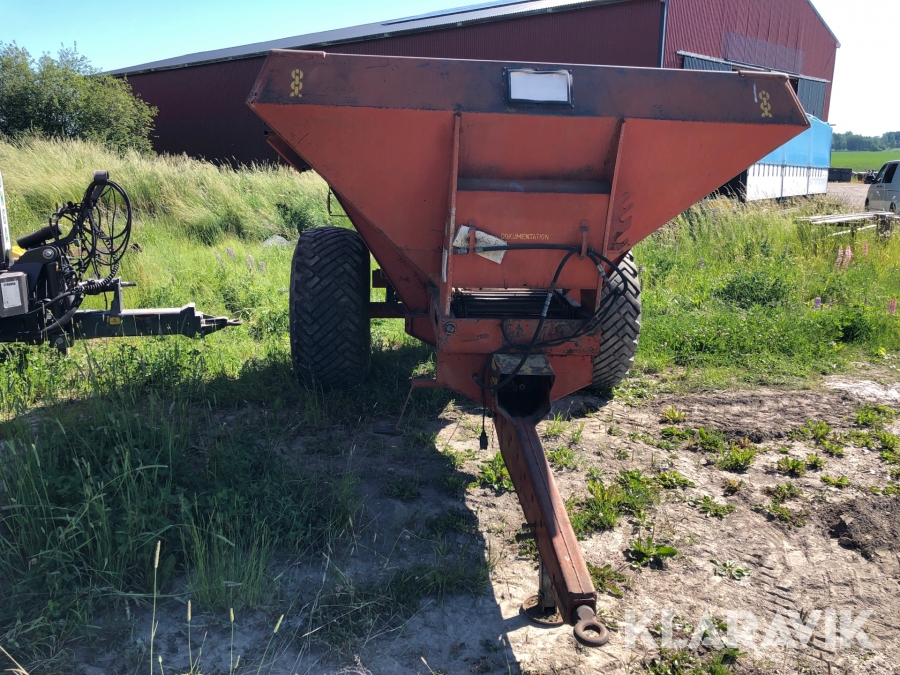 Kalkspridare Belarus MBY-7