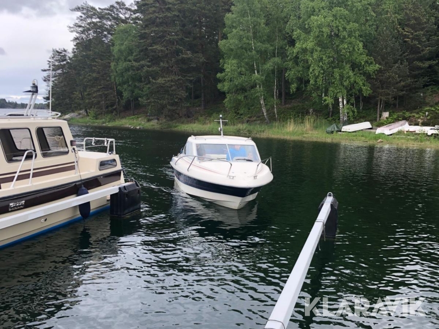 Motorbåt Flipper 630 ht, Haninge, Klaravik auktioner